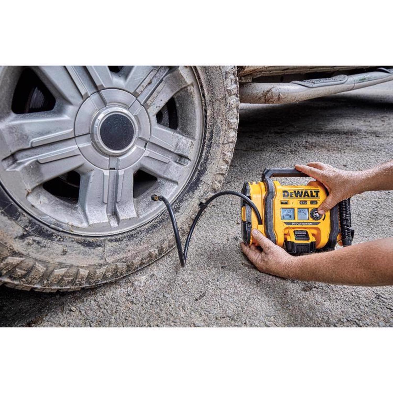 DeWalt 20V Max 20 V 160 Psi Inflator Stine Home Yard The Family You Can Build Around