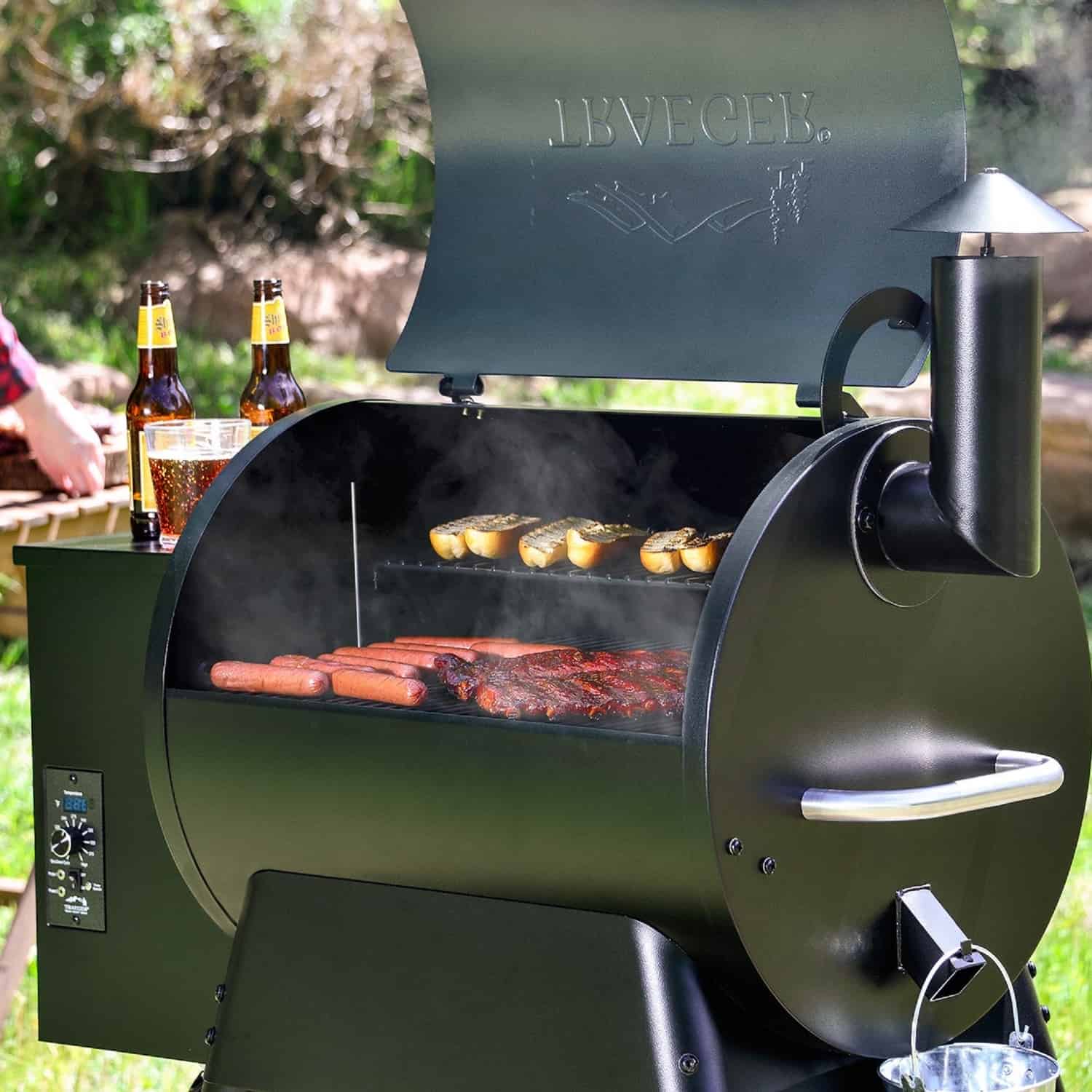 Traeger Pro Series 22 Wood Pellet Grill Bronze | Stine Home + Yard ...