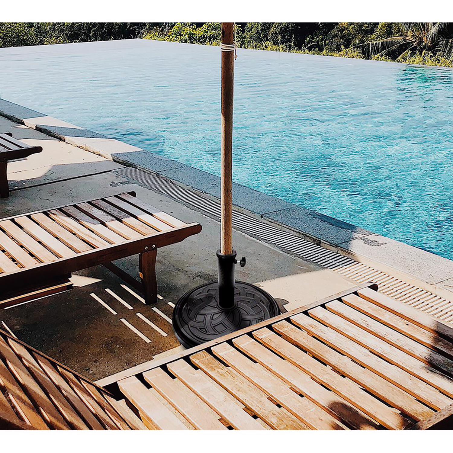 Bond Black Ribbon Envirostone Umbrella Base | Stine Home + Yard : The ...