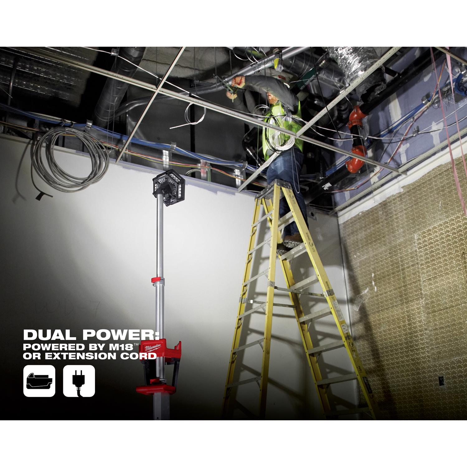 Milwaukee M18 Rocket 2500 lm LED Dual Power Tripod Tower Light | Stine ...